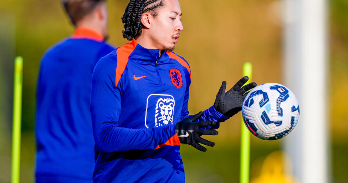 Fitz-Jim eerlijk: "Dat had ik voor dit seizoen niet verwacht" | Ajax1