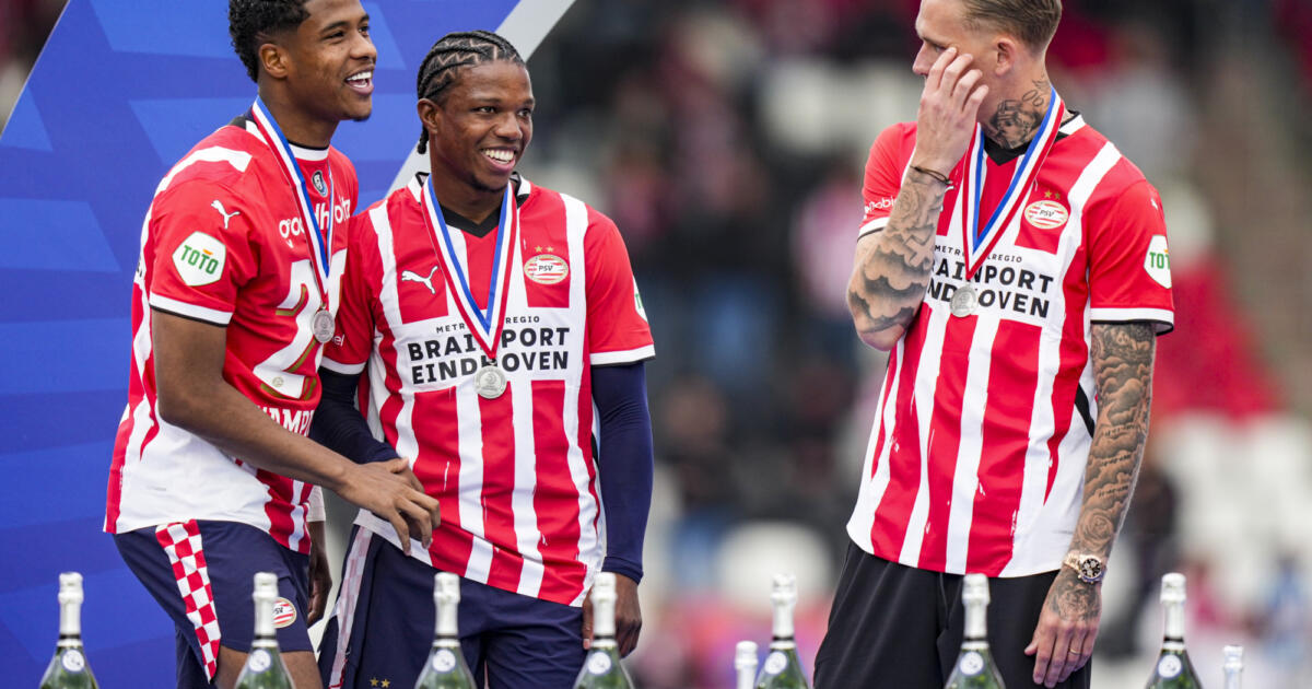 PSV'er lijkt vertrek aan te kondigen: "Met een lach… | PSVFans