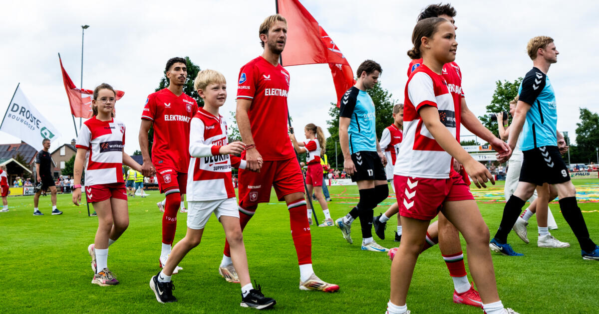 Opstelling FC Twente bekend: deze elf beginnen tegen… | Twentefans.nl