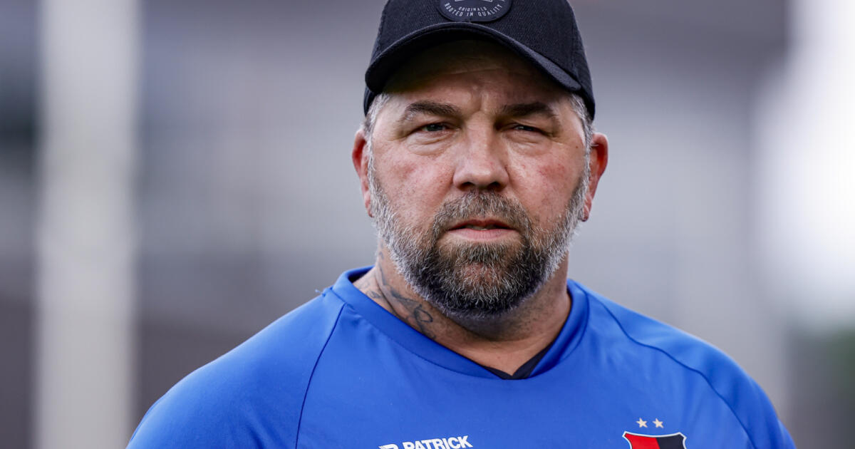 Theo Janssen is 'verbaasd': "Ik heb geen scheldwoord… | Twentefans.nl