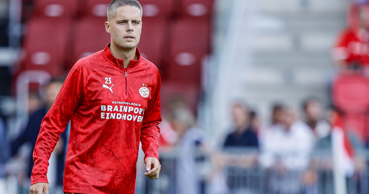 Veerman onder vuur na actie bij wissel: "Dan ben je een… | PSVFans