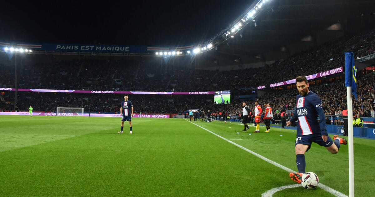 'Lionel Messi flink aangepakt door PSG; superster… | Voetbalnieuws