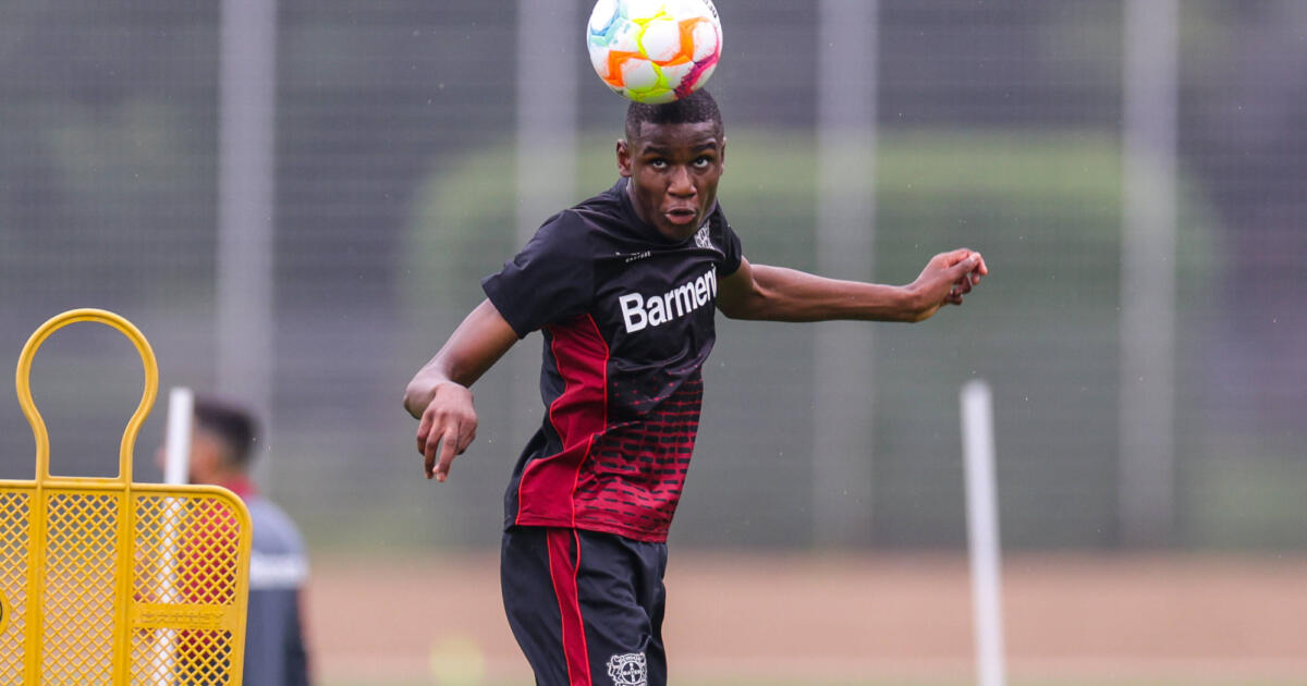 Madi Monamay naar PSV? "De zaak ziet er weer iets zonniger… | PSVFans