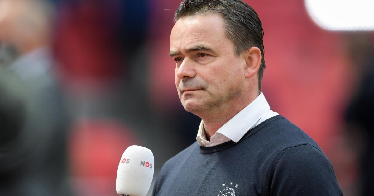 Overmars nog steeds 'hele boze man': "Hij is enorm… | Voetbalnieuws