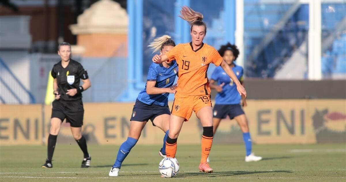 VIDEO | Van de Sanden zorgt voor nieuwe coupe… | Vrouwenvoetbalnieuws