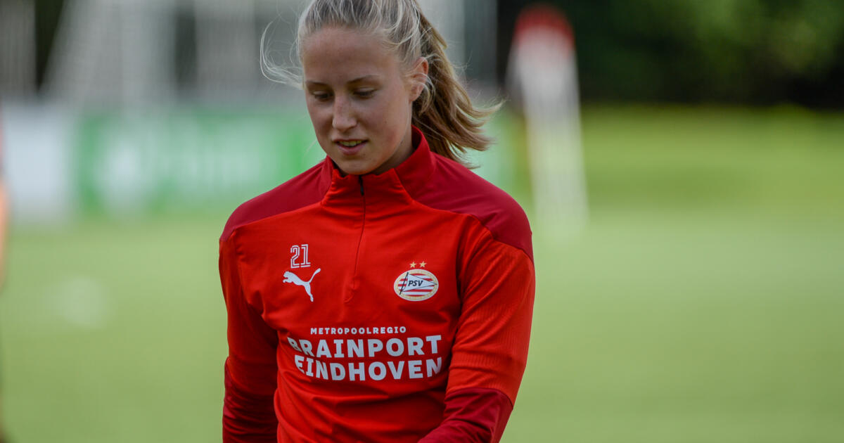 Foederer eerlijk: ''Van op de bank zitten,… | Vrouwenvoetbalnieuws