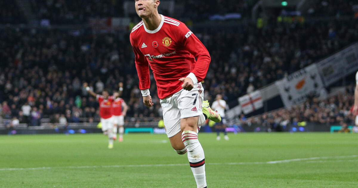 FOTO: Cristiano Ronaldo-standbeeld zorgt voor ophef… | Voetbalnieuws