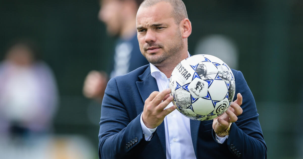 Wesley Sneijder adviseert Koeman: "Zou altijd met hem starten" | Ajax1