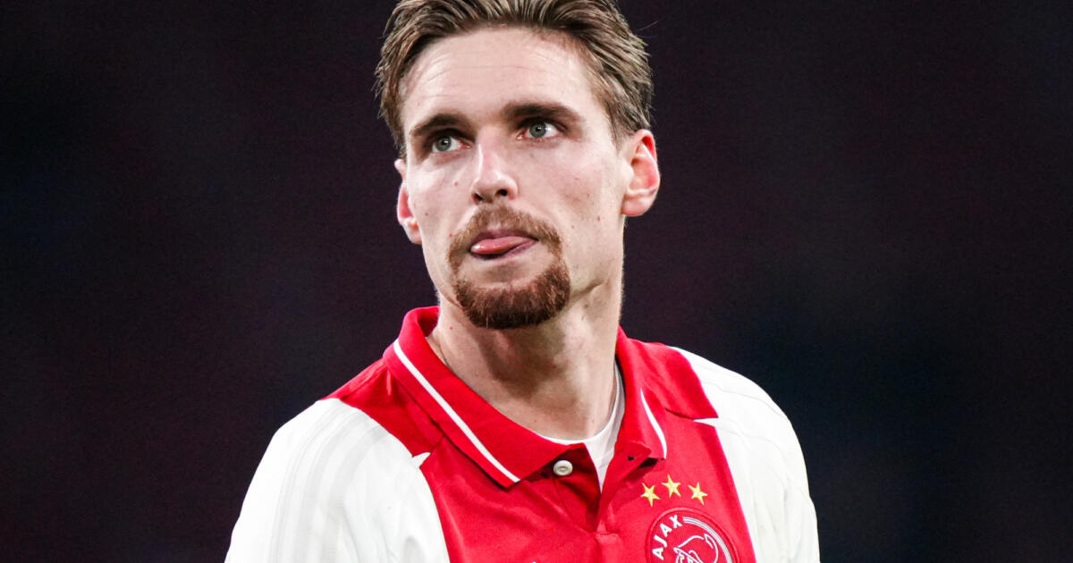 Jade Anna hekelt 'debiele' roddels: "Kenneth Taylor heeft… | Ajax1