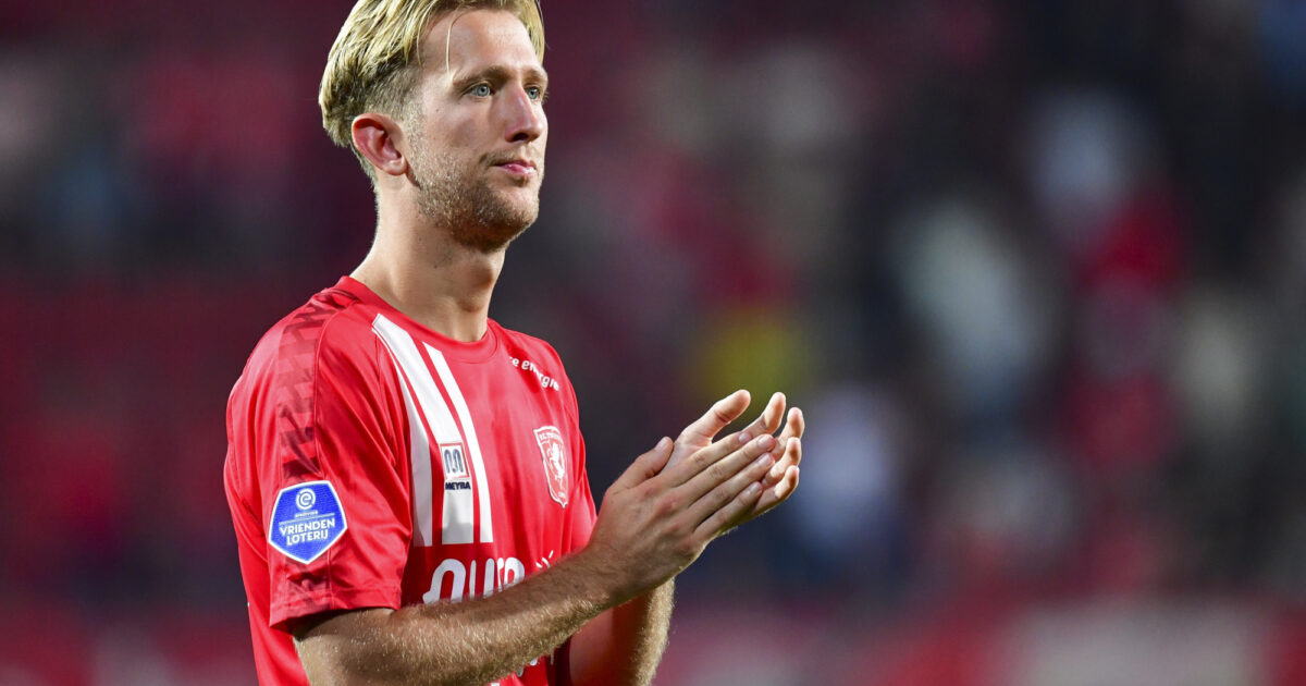 Zaakwaarnemer Vlap: "Michel gaat er in salaris enorm op… | FeanOnline