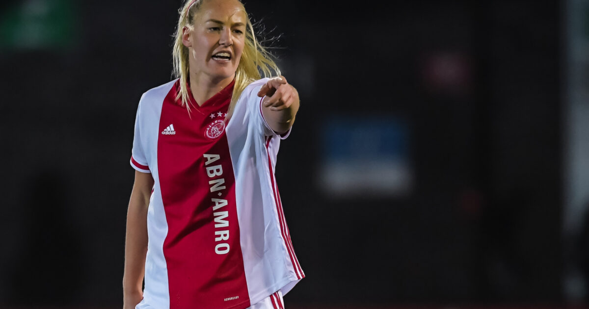 Van der Gragt geïrriteerd: "Sorry dat ik het… | Vrouwenvoetbalnieuws