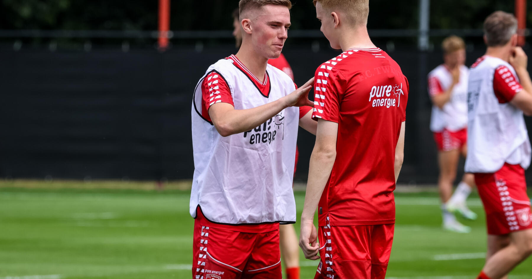 Daan Rots reageert: "Het is eigenlijk een grote broer… | Twentefans.nl