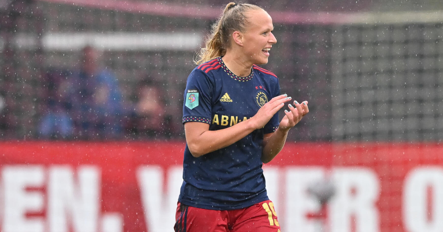 Tiny Hoekstra en Fenna Kalma in contact: "Als… | Vrouwenvoetbalnieuws