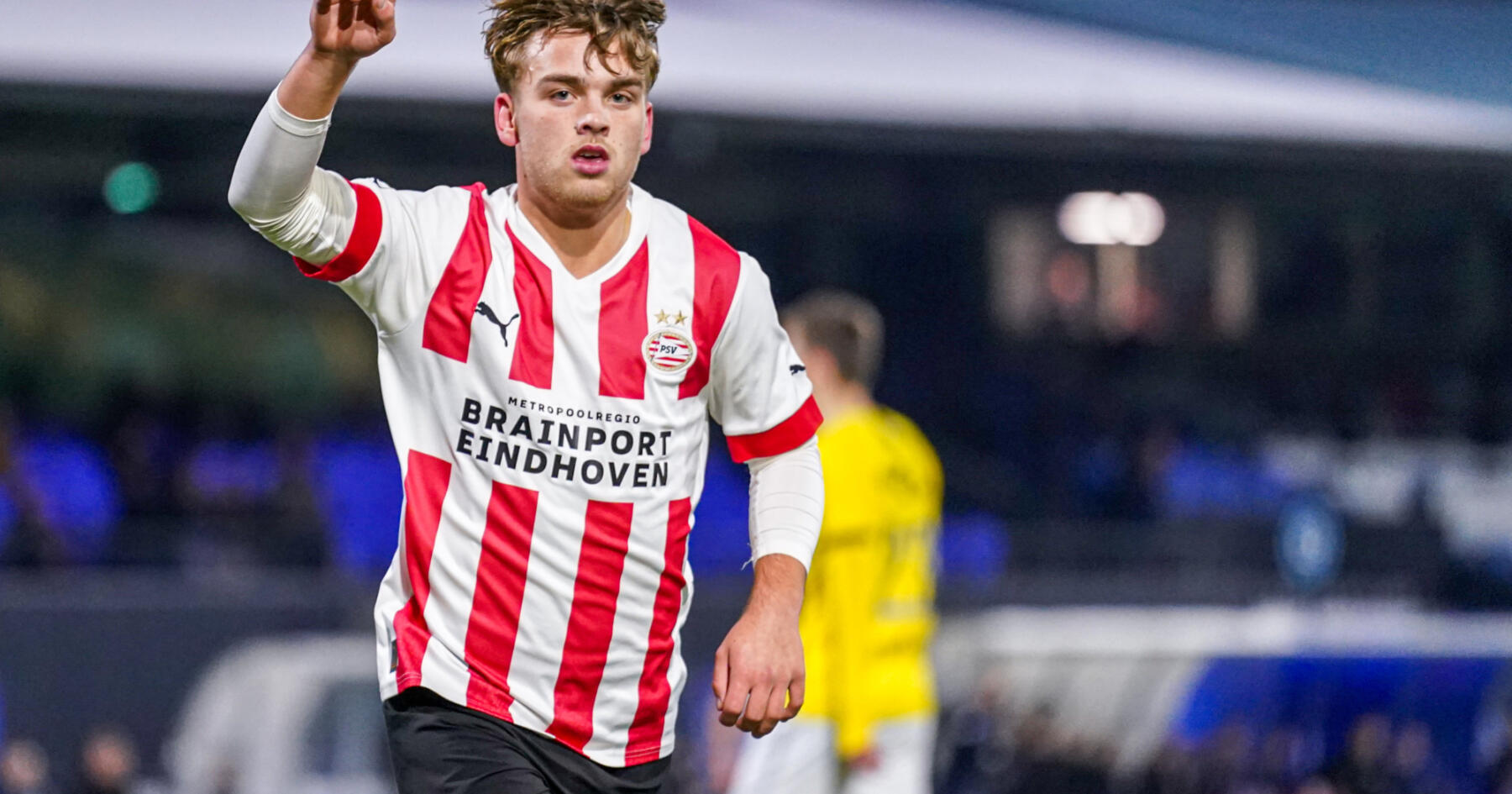 Jong PSV flikt het en wint de Premier League International… | PSVFans