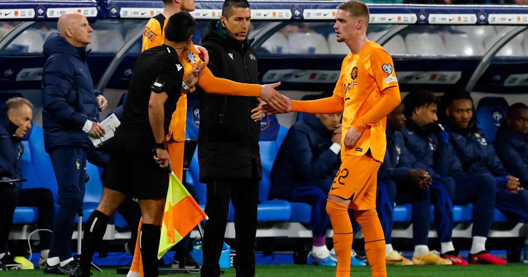 "Zorg moet er zijn voor Taylor, hij komt met litteken… | Voetbalnieuws