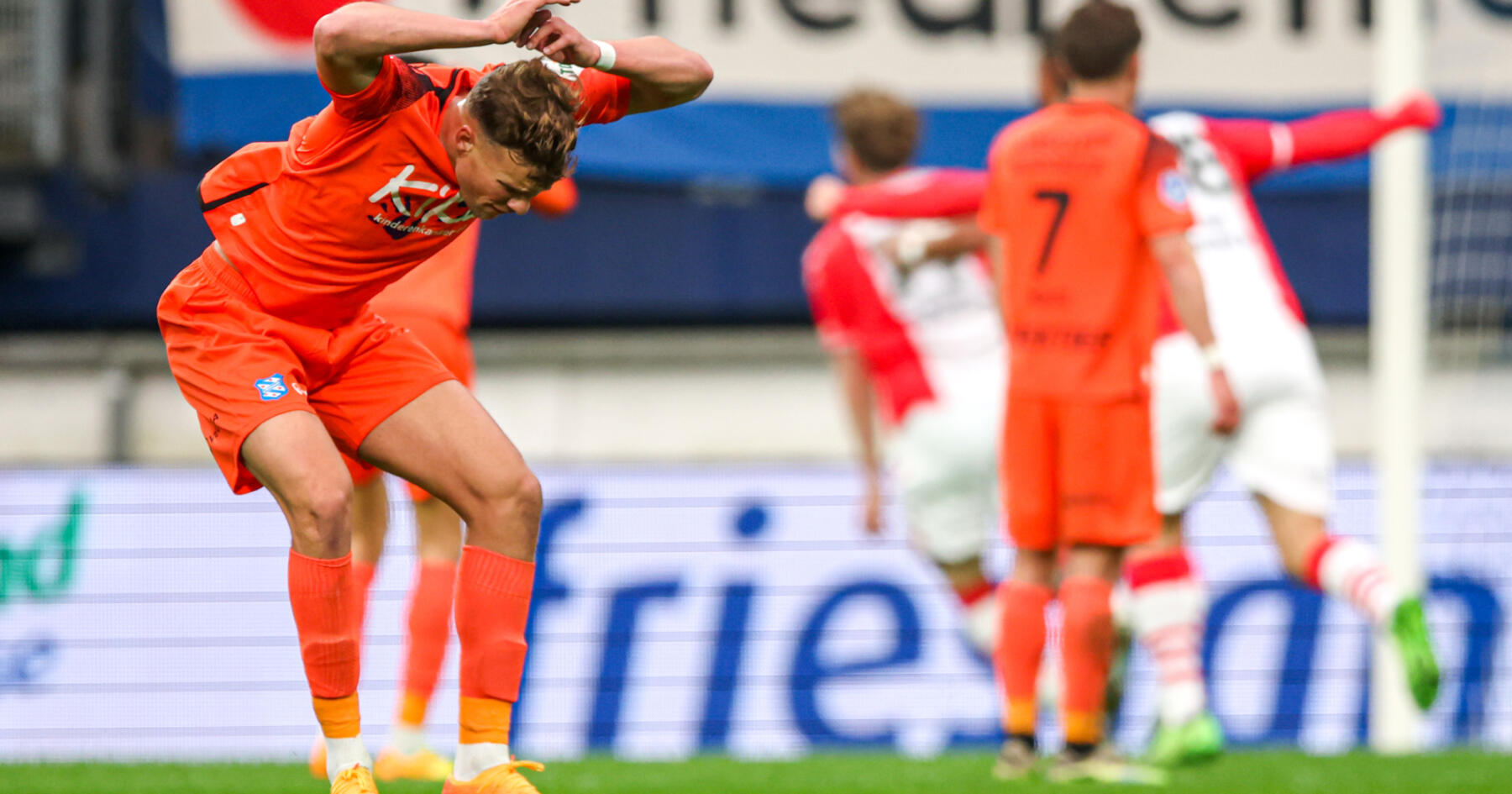 SAMENVATTING | Heerenveen geeft het weg en verliest… | FeanOnline