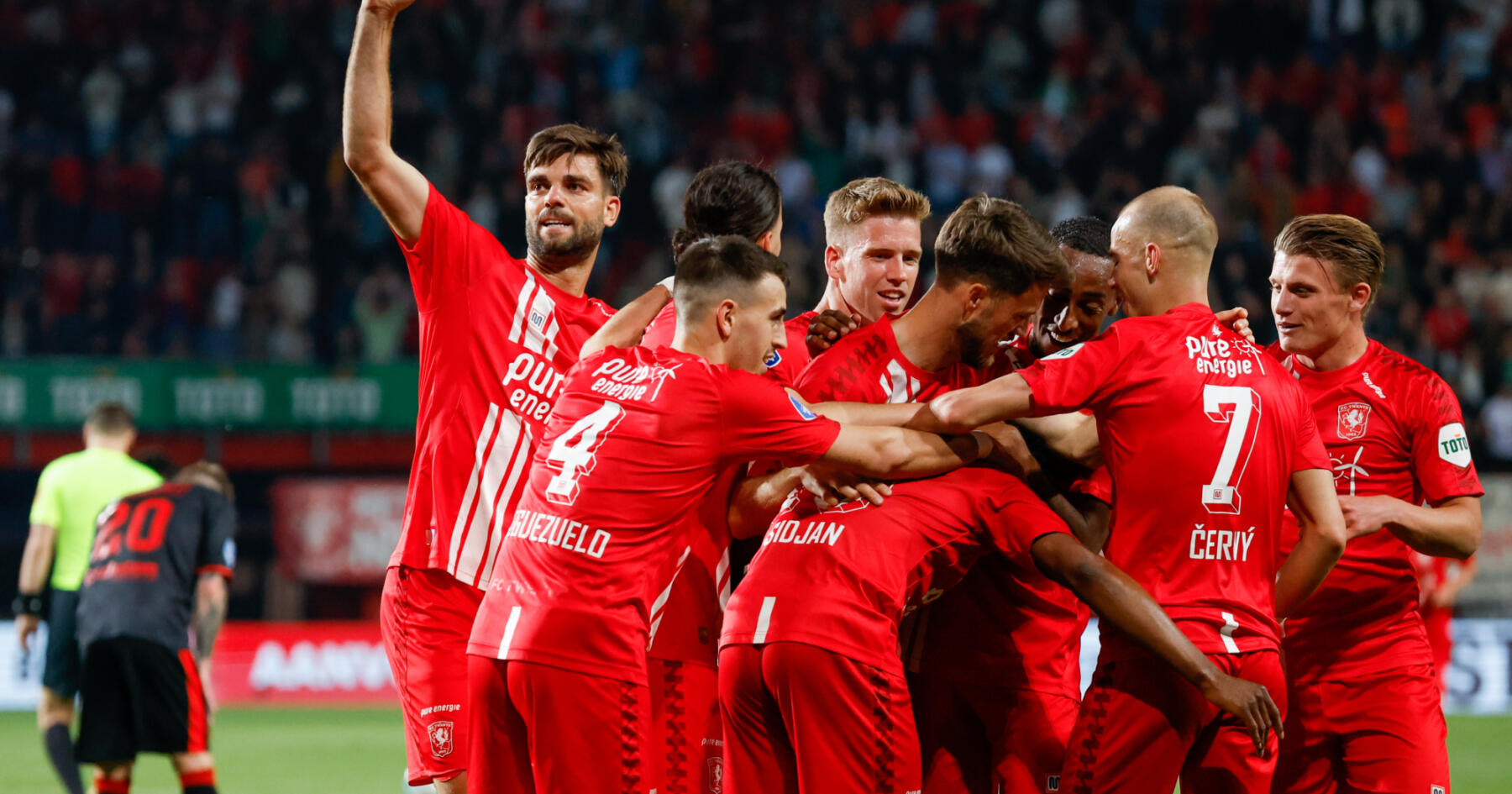 Eén FC Twente-speler beloond met plek in AD Elftal… | Twentefans.nl