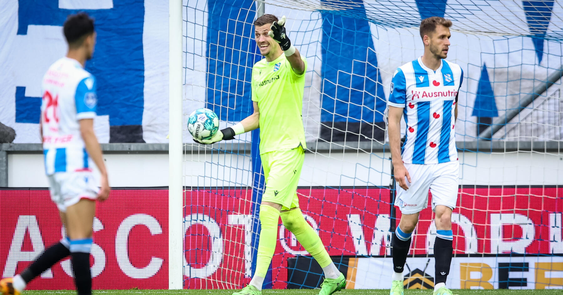 Noppert strijdvaardig na nederlaag: "Moeten we maar de… | FeanOnline