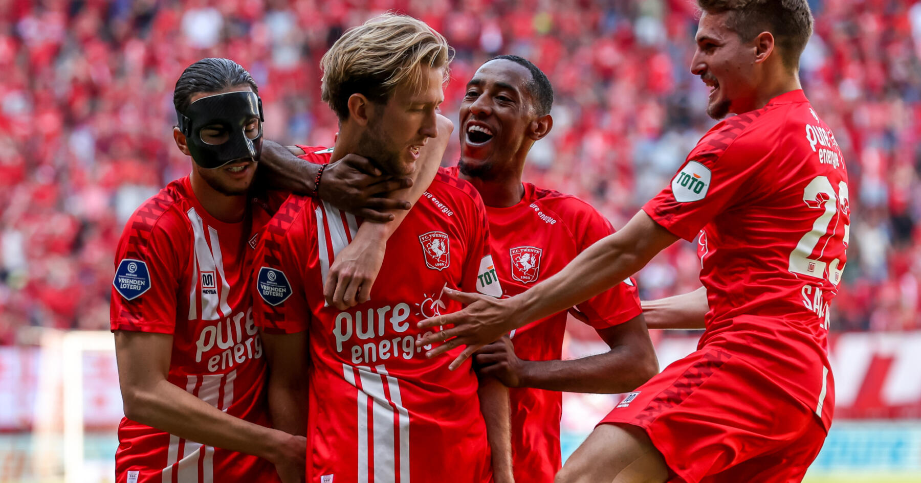 FC Twente bijna onverslaanbaar: "Zelfs hij was na… | Twentefans.nl