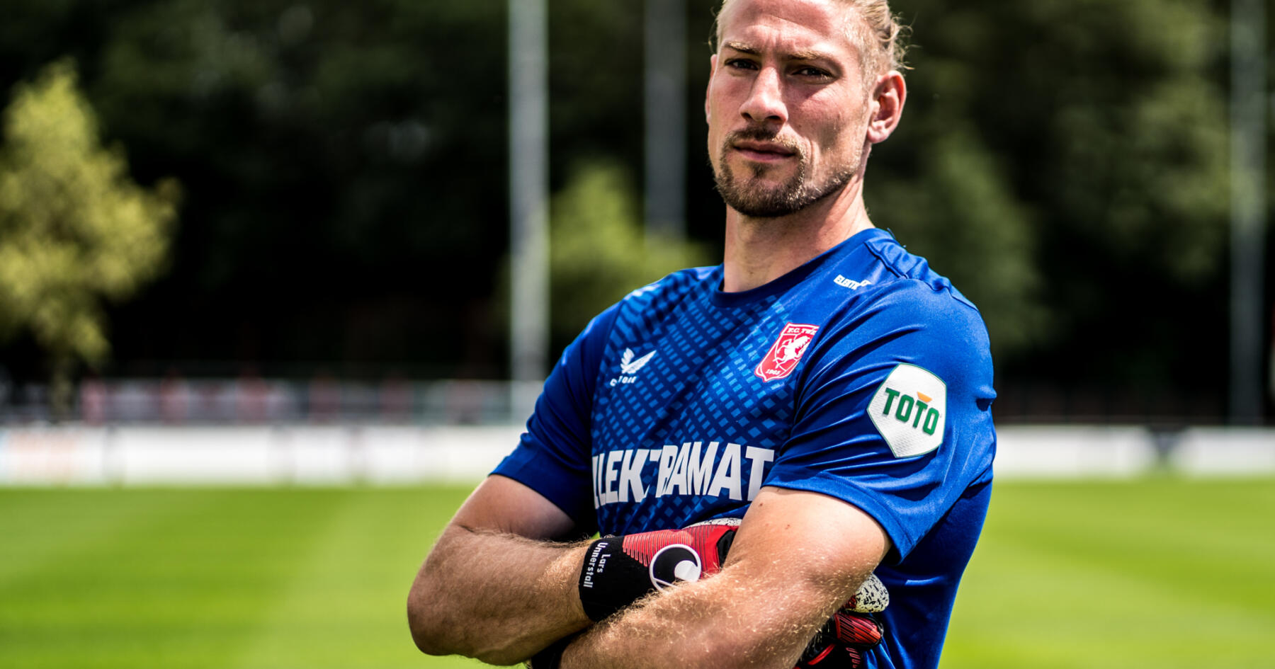 BREAKING | Officieel: FC Twente legt Lars Unnerstall… | Twentefans.nl