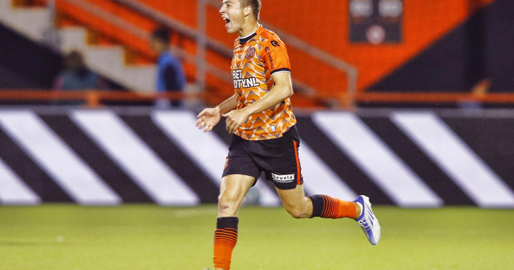 Eiting serieus in beeld bij FC Twente: "Het is een… | Twentefans.nl