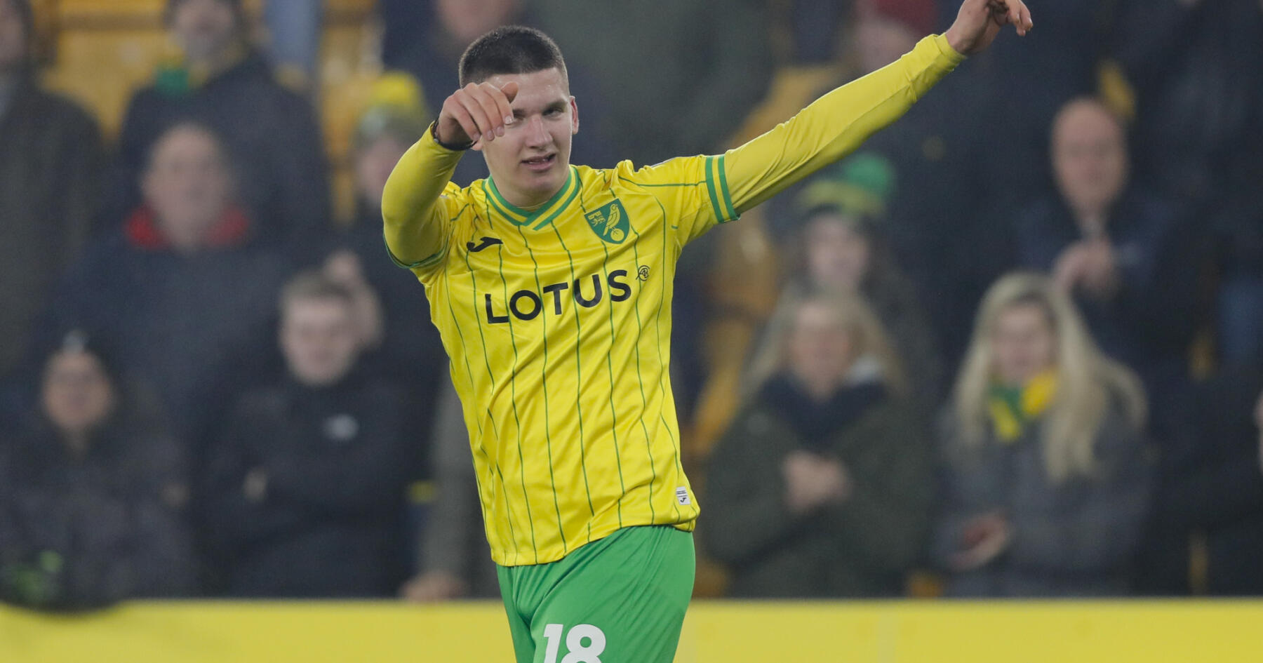 VIDEO | Tzolis valt in en beslist wedstrijd met… | Twentefans.nl