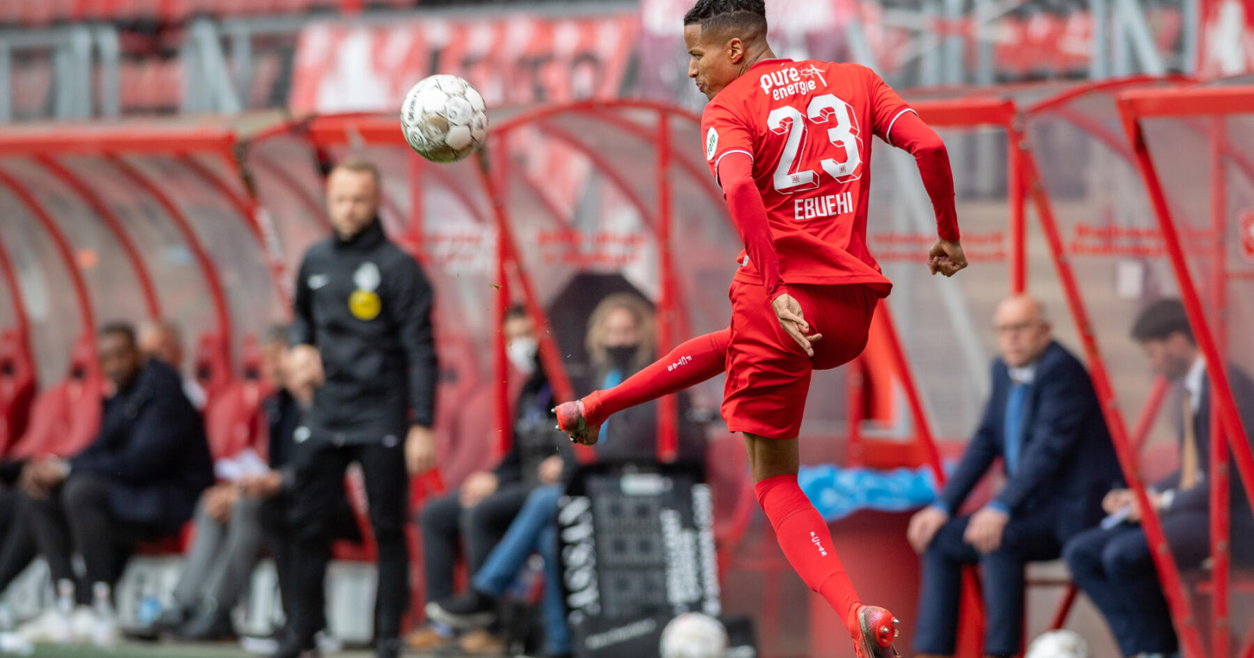 Patrick Busby blikt terug: "Toen heeft FC Twente mij… | Twentefans.nl