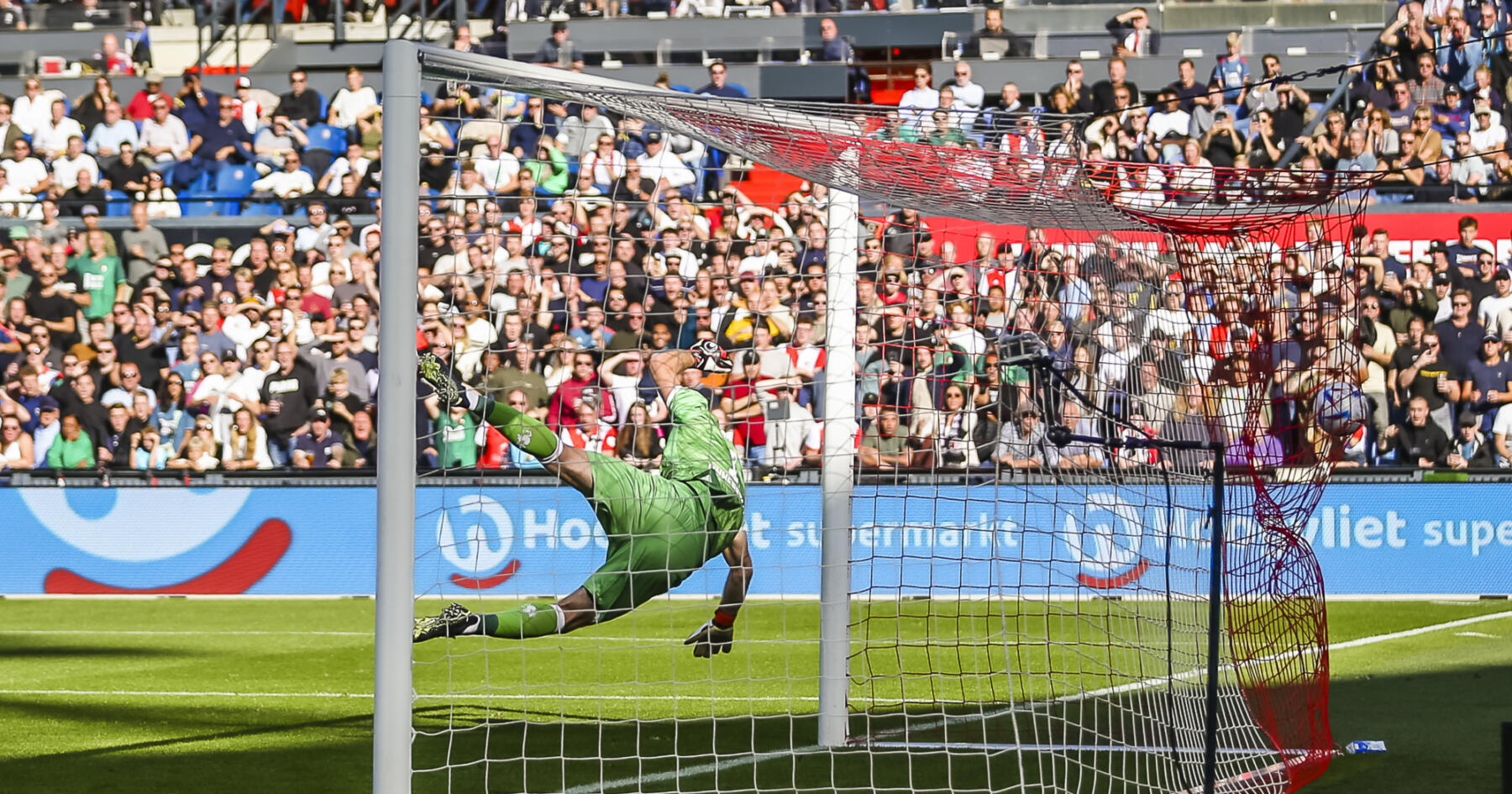 Unnerstall krijgt kritiek: "Die vrije trap moet hij… | Twentefans.nl