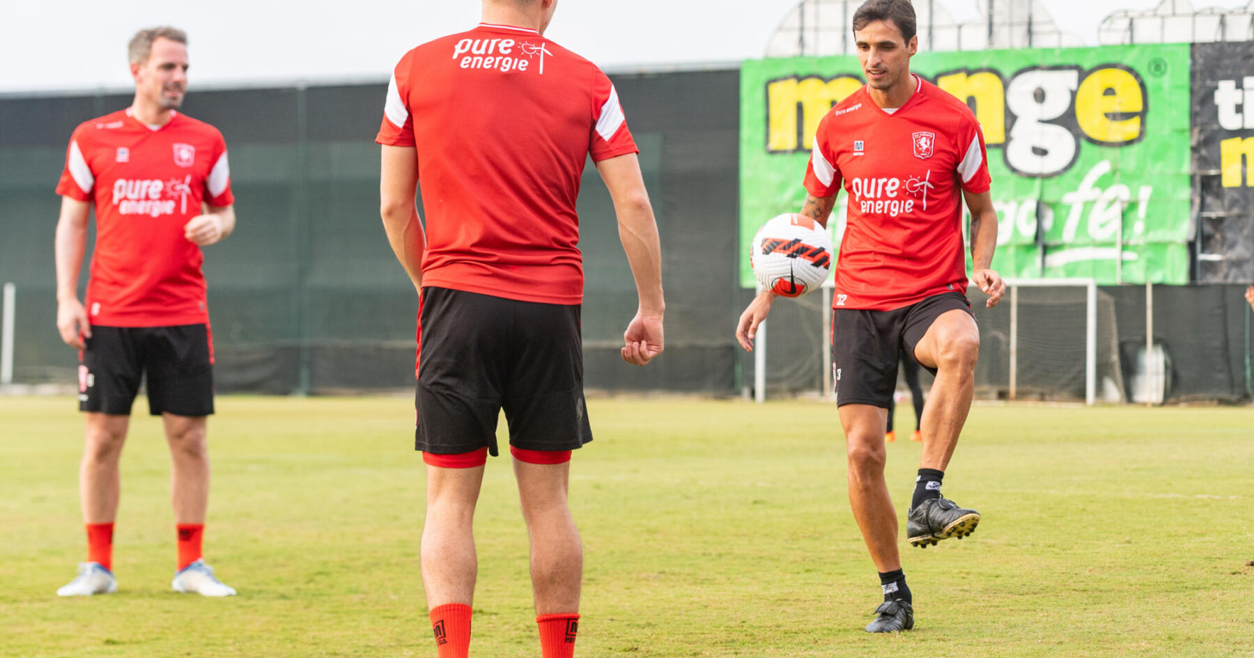 Ruiz neemt afscheid: "Kijk er al naar uit om hem weer… | Twentefans.nl