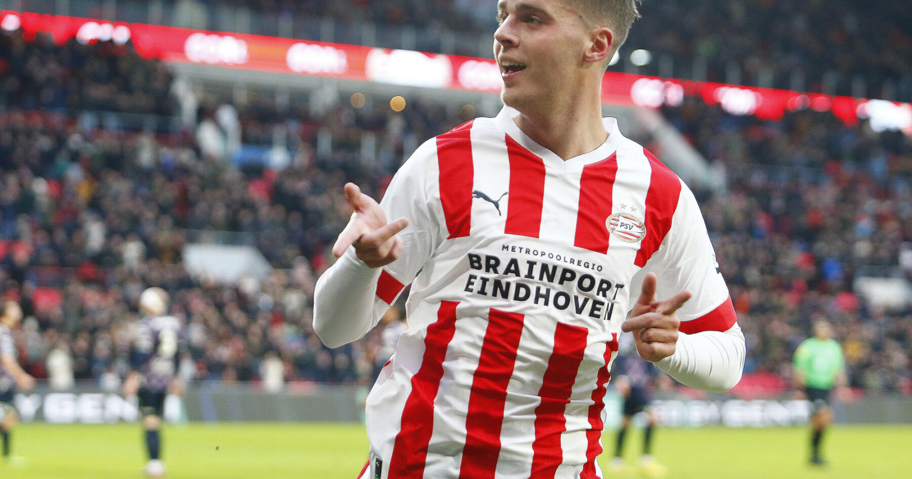 Kwakman verklapt: "Hij wilde Joey Veerman naar FC… | Twentefans.nl