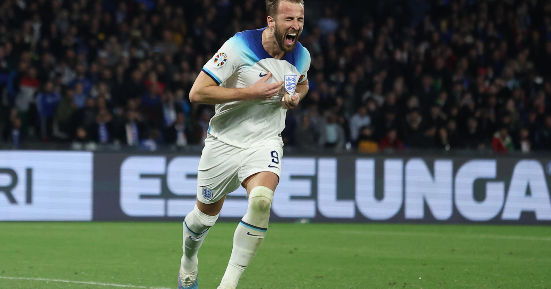 Harry Kane trots op record": "Geweldig om dat van hem… | Voetbalnieuws