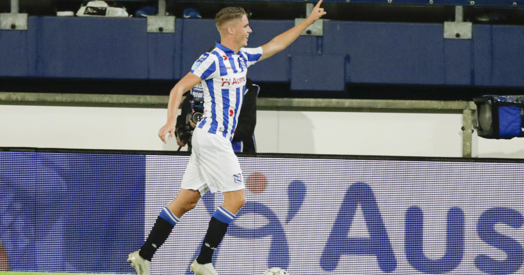 "Als Joey Veerman zijn potentie waarmaakt, heeft PSV… | FeanOnline