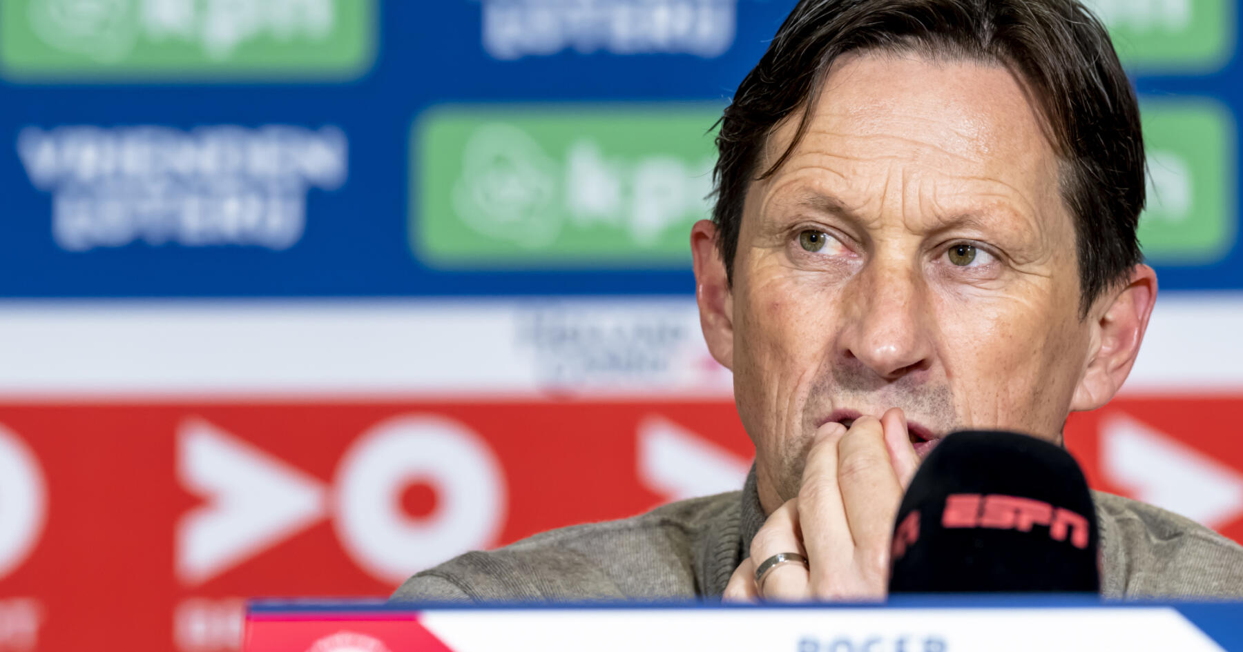 Roger Schmidt: "We gaan kijken of hij er zaterdag bij… | Twentefans.nl
