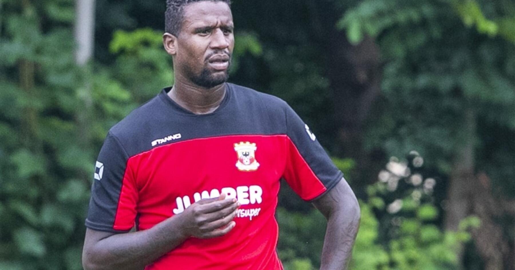 Douglas maakt indruk: "Ik heb nog nooit zo'n lieve… | Twentefans.nl