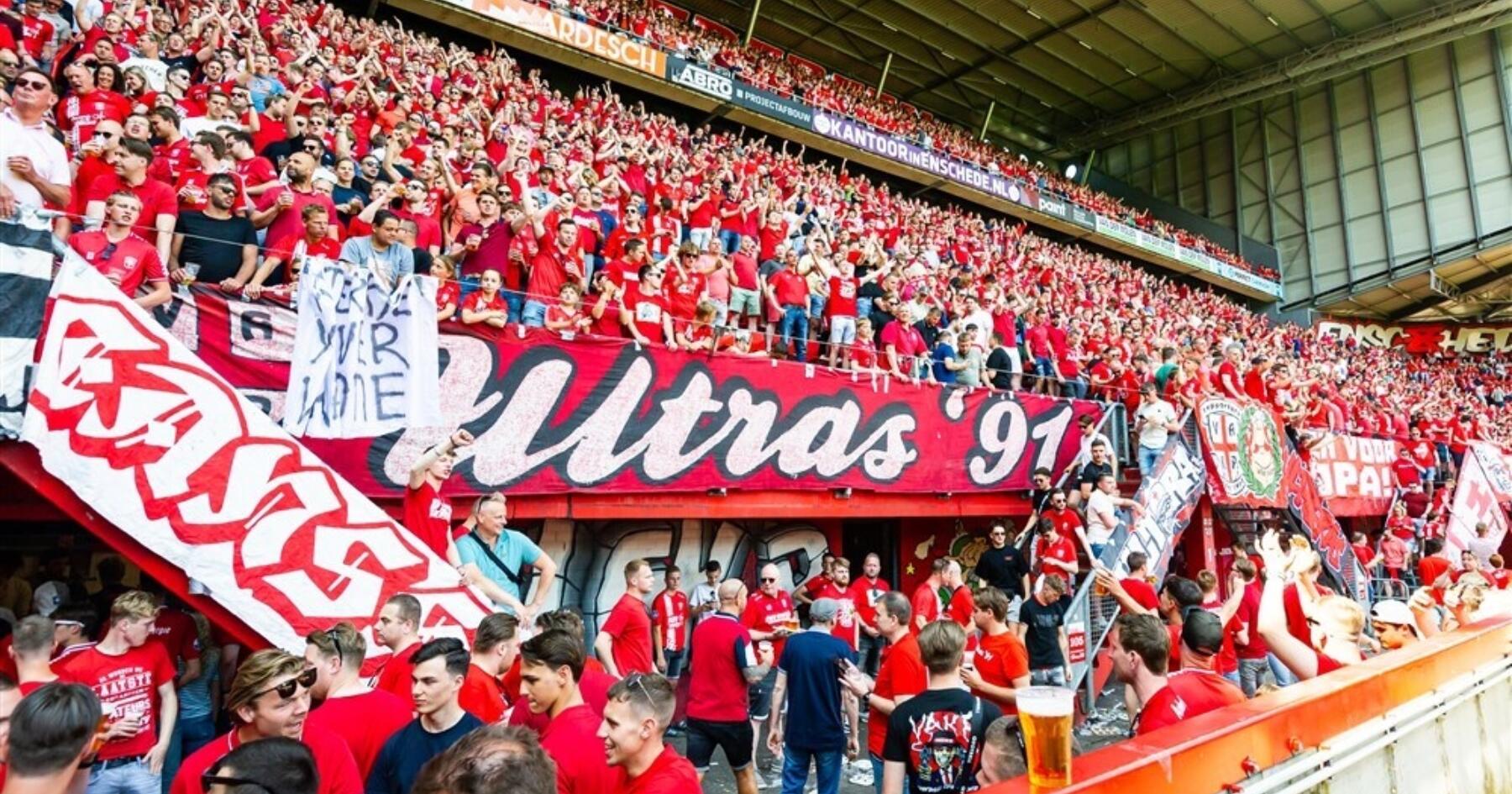 FC Twente waarschuwt fans: "Wij zullen deze kaarten… | Twentefans.nl