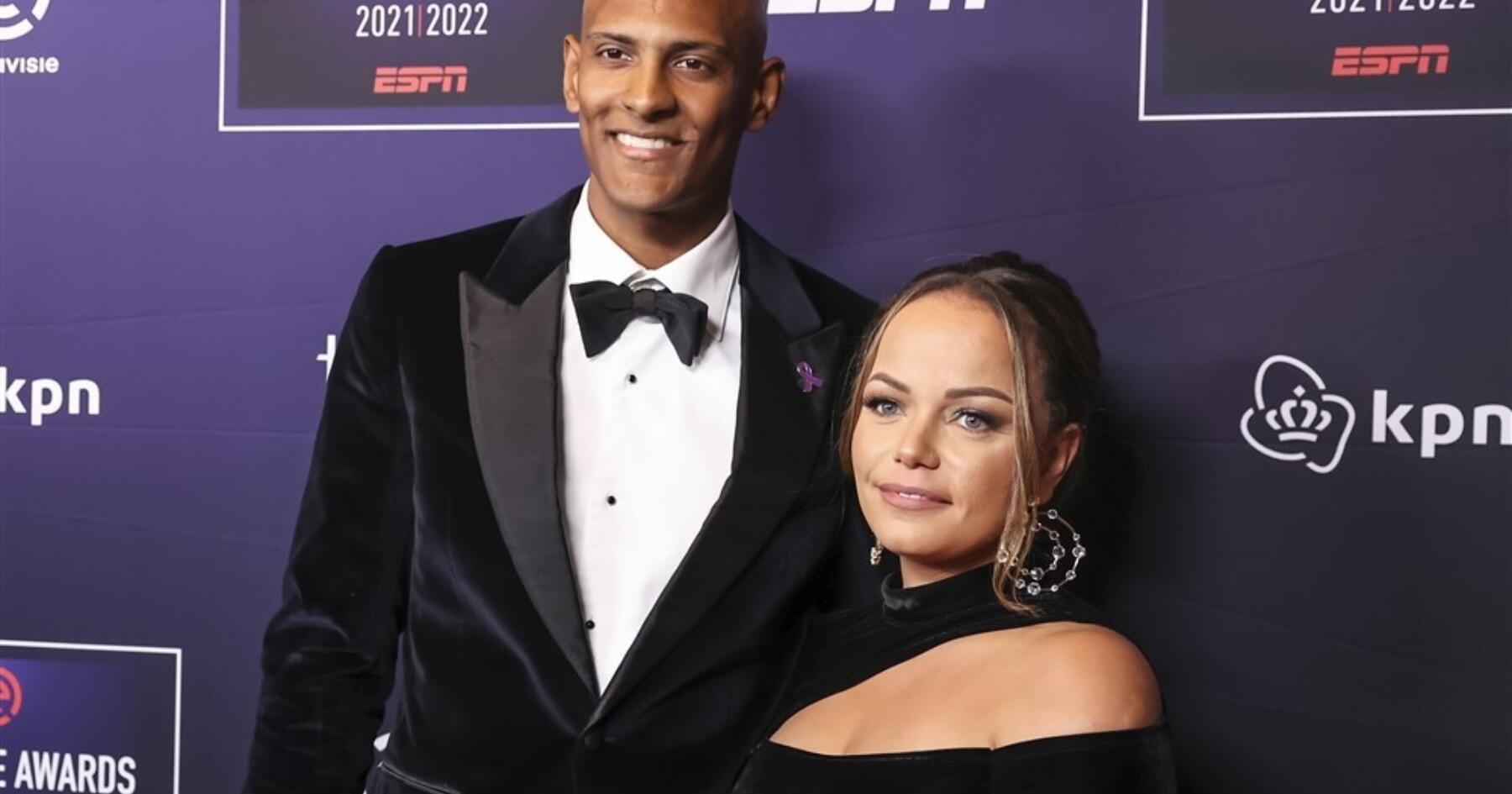 "Je gaat 5 dagen het ziekenhuis in en ligt 24 uur aan… | Voetbalnieuws