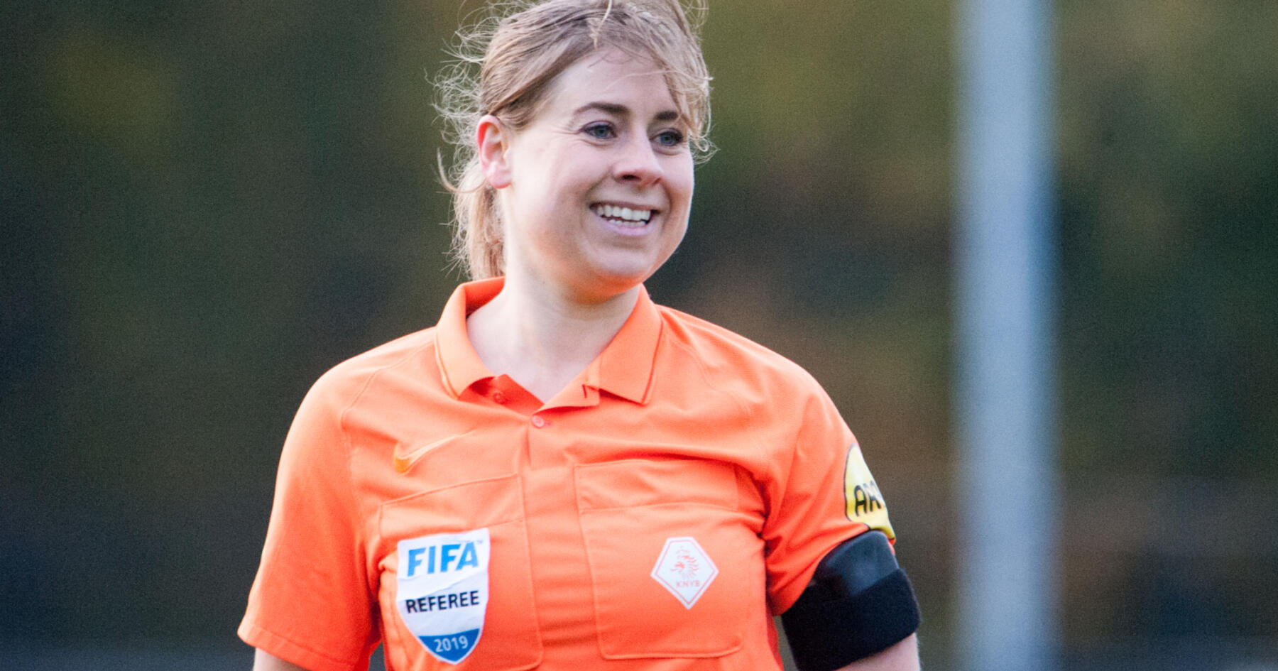Lizzy van der Helm fluit… | Vrouwenvoetbalnieuws