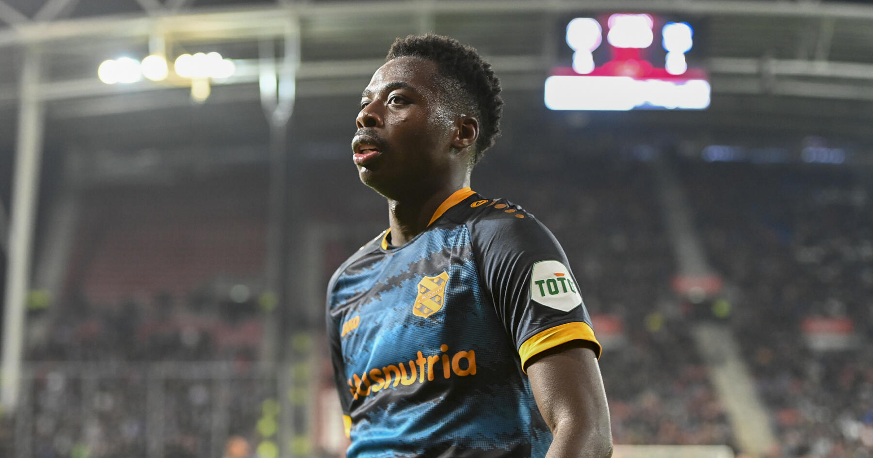 Musaba wacht nog op eerste goal: "We zijn veel met hem… | FeanOnline