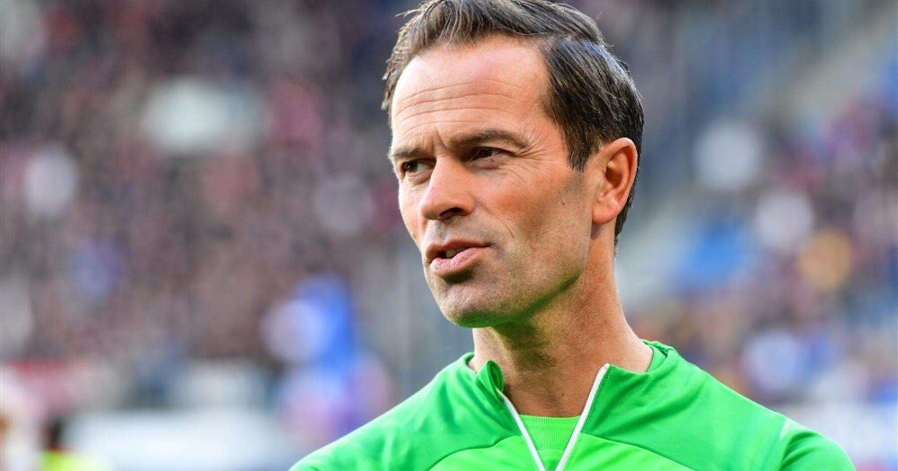 Bas Nijhuis: "Ik heb me wel een beetje aan hem… | Twentefans.nl