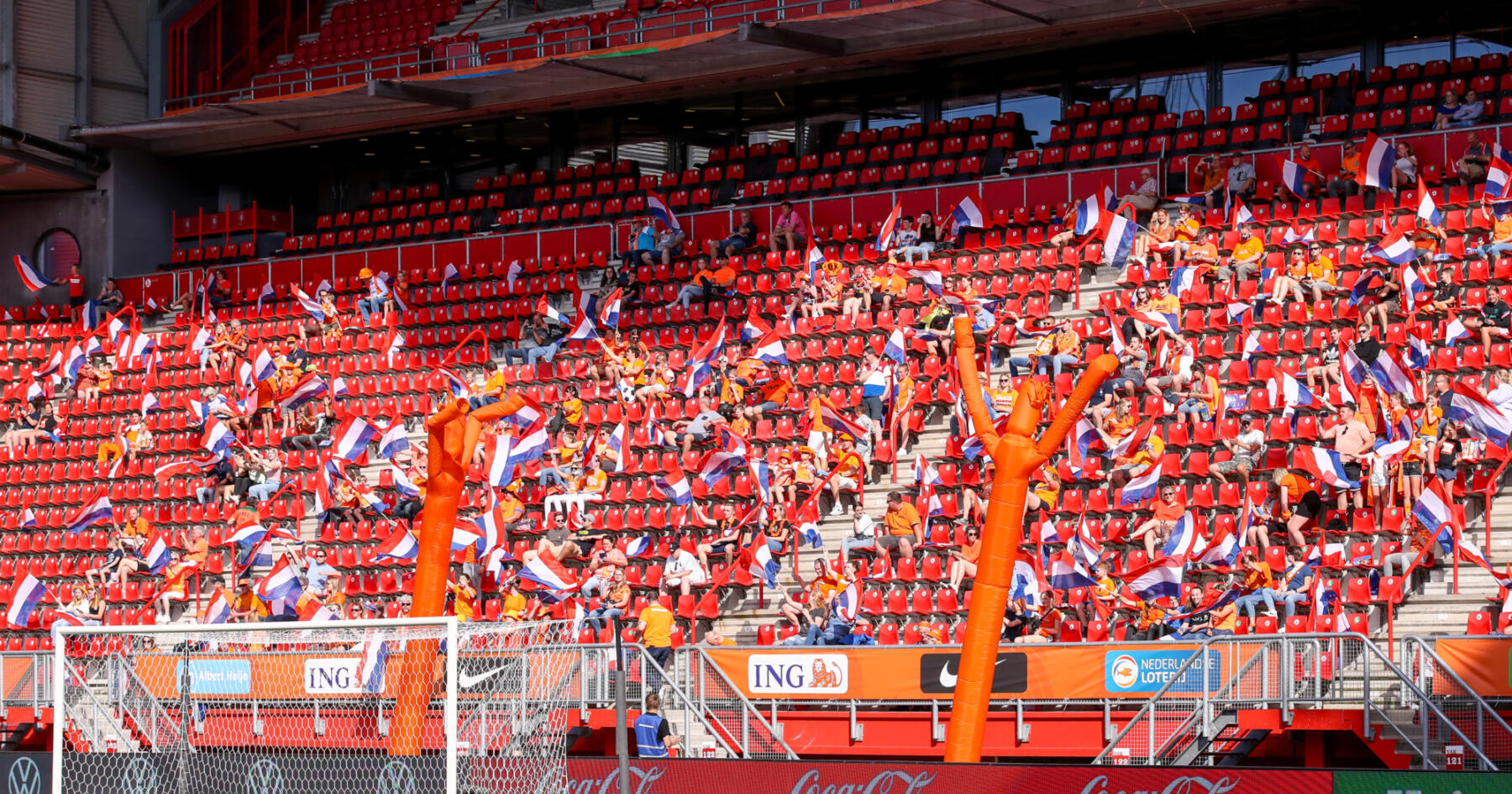 FOTO | 2700 Oranje-fans genieten van… | Vrouwenvoetbalnieuws