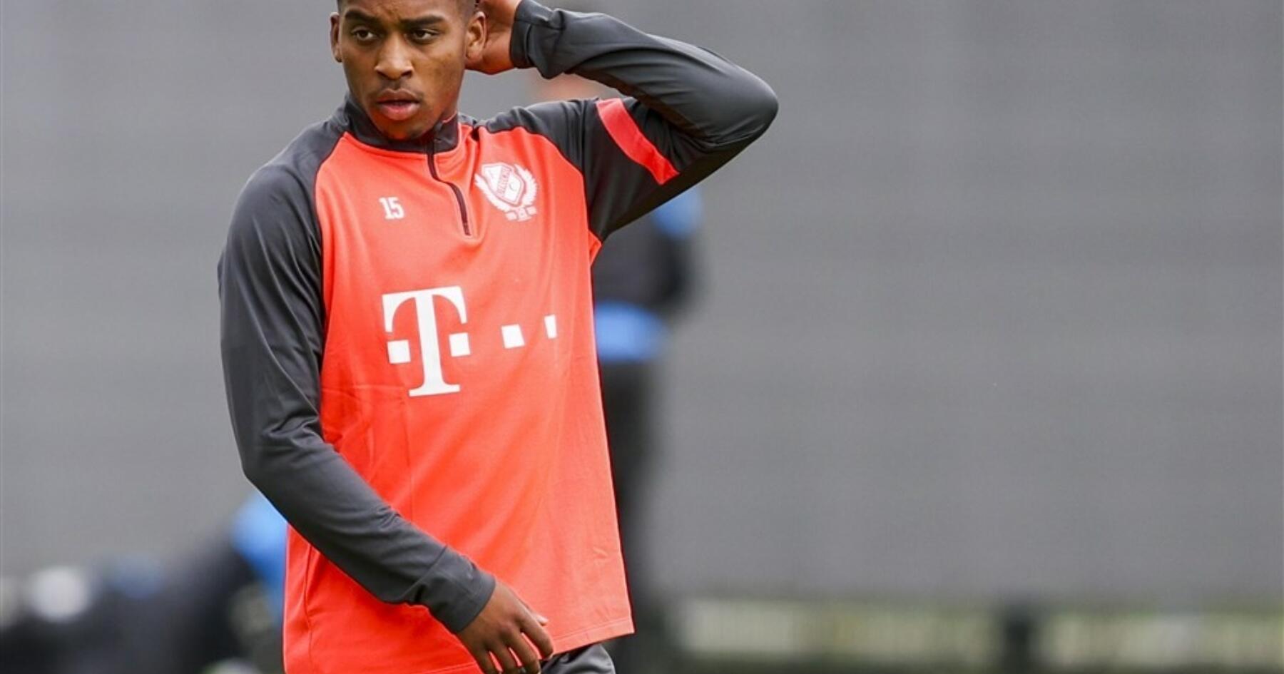 Timber gelinkt aan PSV-tranfer: "Belangrijk dat ik rustig… | PSVFans