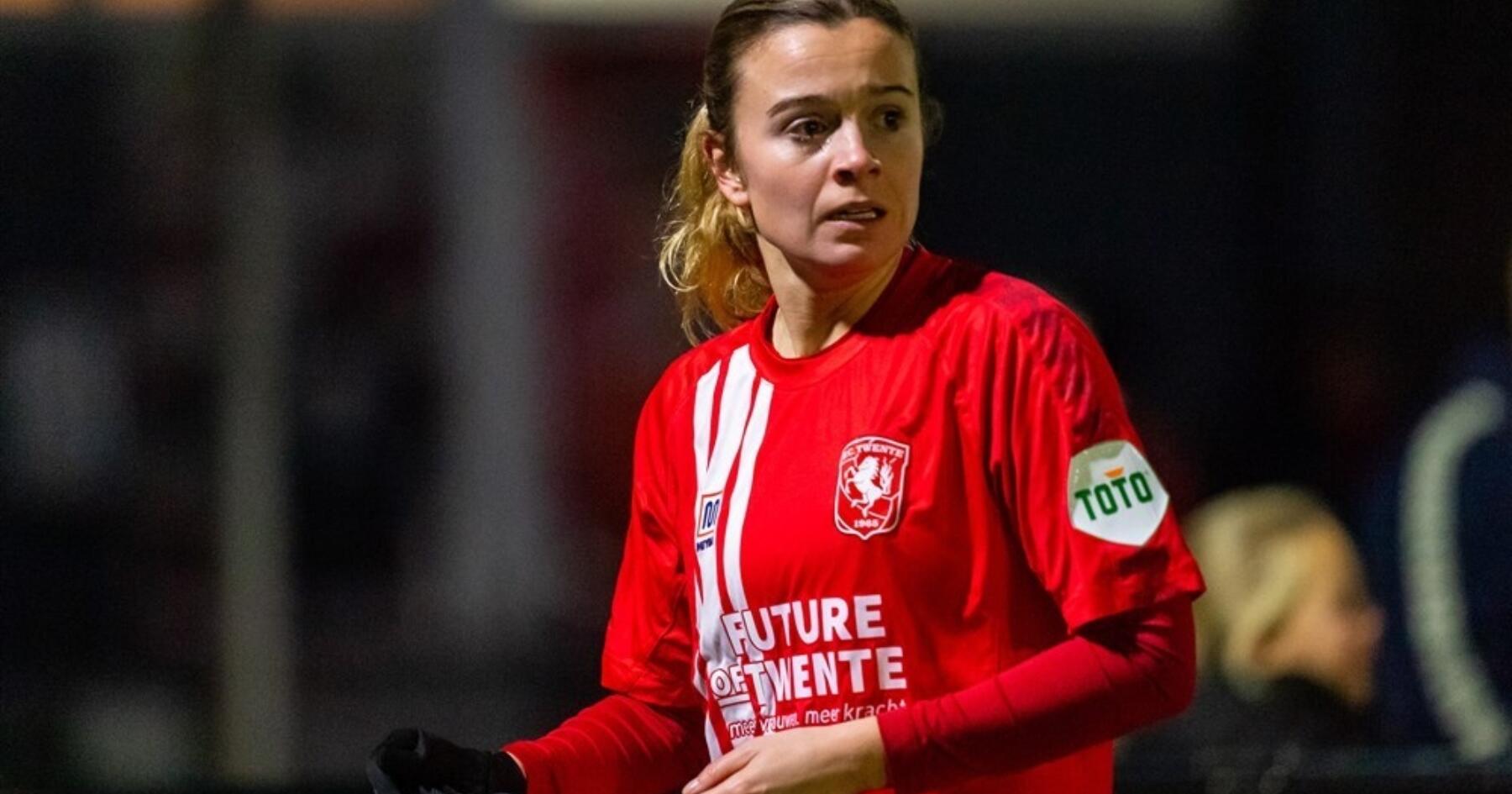 BREAKING | Roetgering vertrekt: "Sta open voor… | Vrouwenvoetbalnieuws