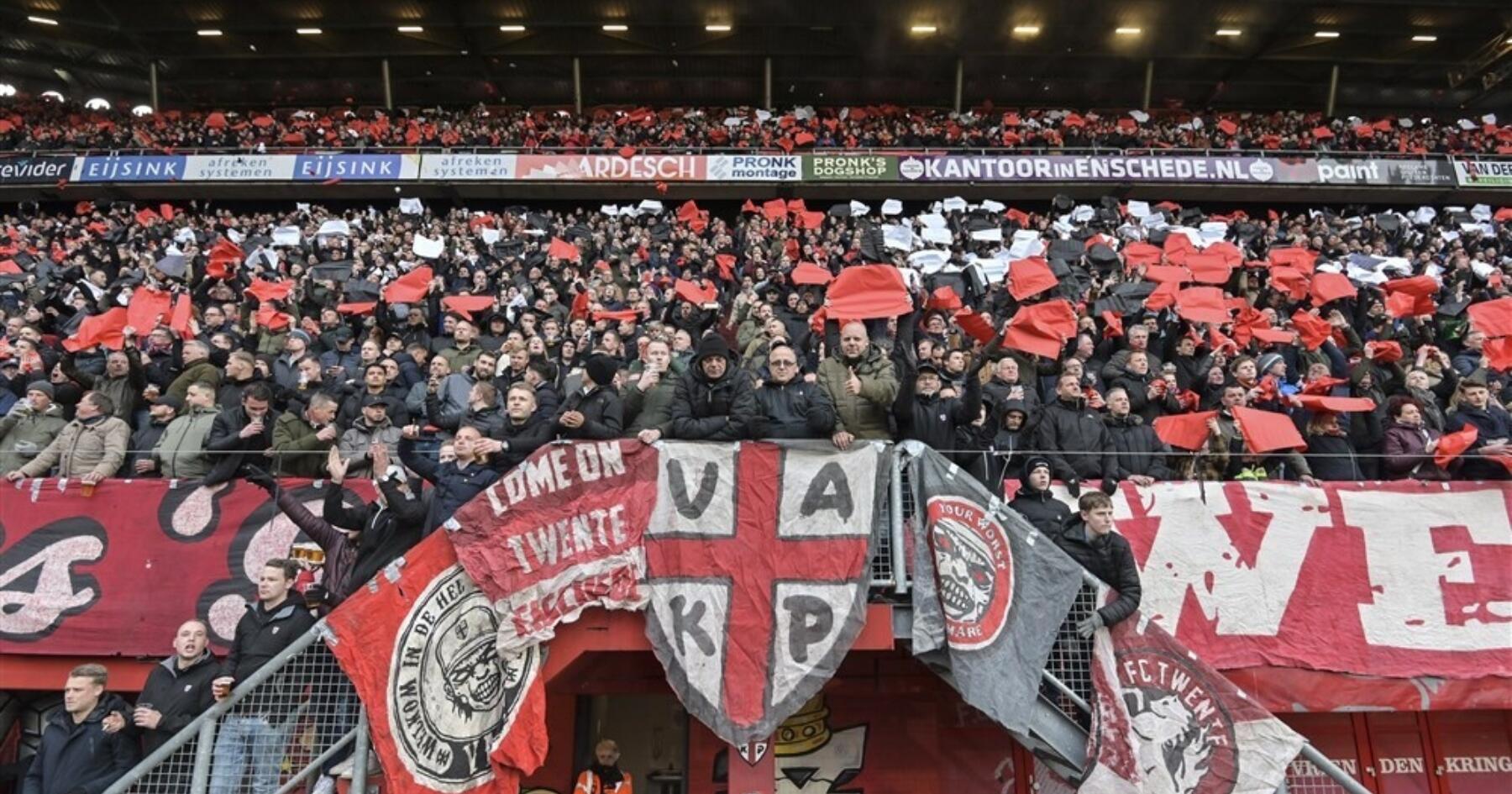 FC Twente-fans maken indruk: "De sfeer was natuurlijk… | Twentefans.nl